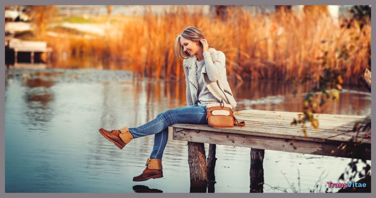 How to Transition Your Wardrobe from Late Summer to Fall